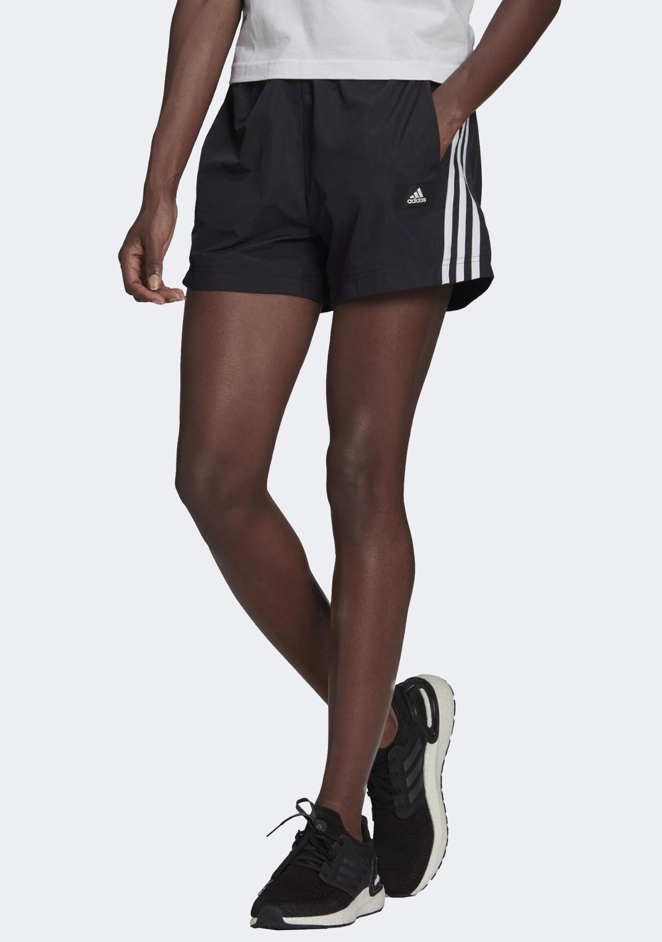 Adidas Women's Sportswear Future Icons Woven Shorts – Jim Kidd Sports