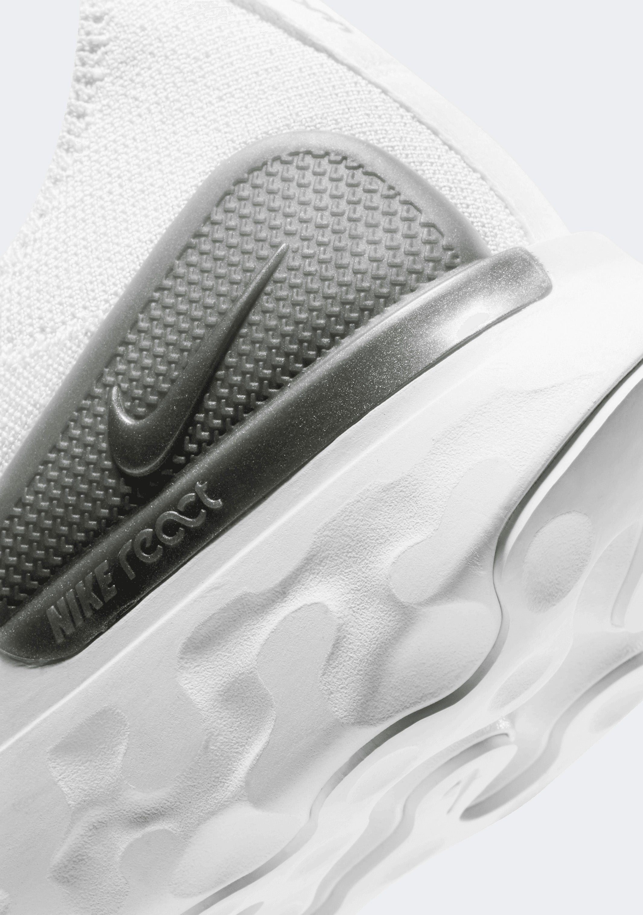 Nike Women's React Phantom Run FK 2 – Jim Kidd Sports