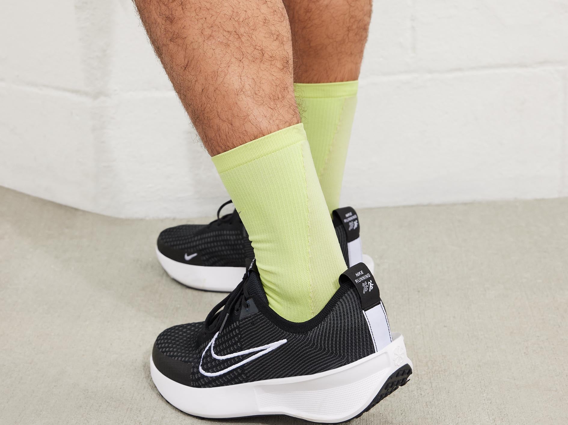 Nike Men's Interact Run – Jim Kidd Sports